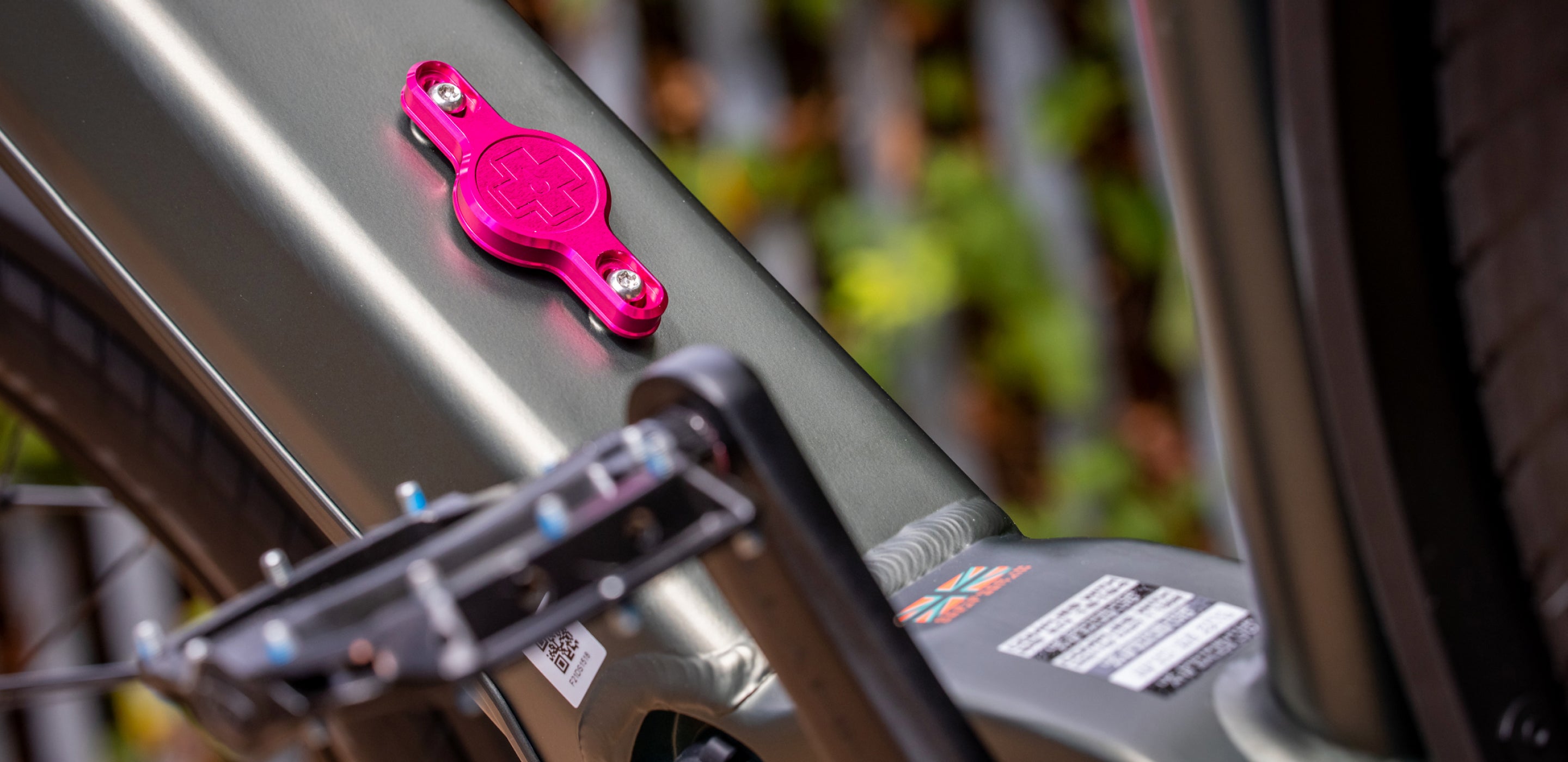 Muc-Off Secure Airtag™ Holder | Muc-Off USA